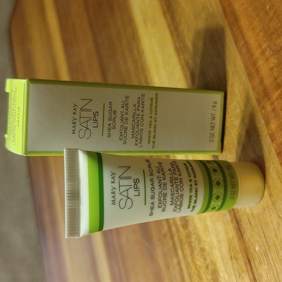 Mary Kay | Bath & Body | Mk White Tea Citrus Satin Lips Shea Sugar ...